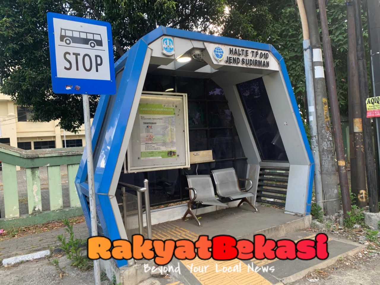 Fasilitas Halte di Bekasi Banyak yang Rusak, Dishub Jadwalkan Perbaikan ...