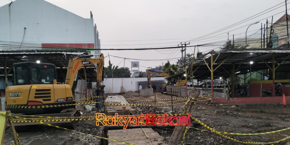 Pipa Gas PGN Bocor Dihantam Alat Berat Proyek Rp7,6 M Pemkot Bekasi ...